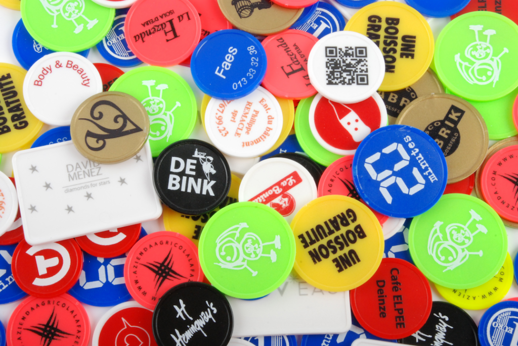 Colored Plastic Tokens Printed in 1 color - Akorbel supplier and ...